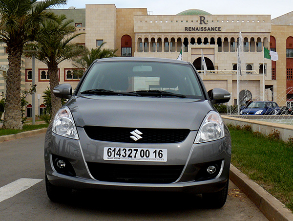 DZautos : Magazine Automobile: La Suzuki Swift HB (5 portes) fait son ...